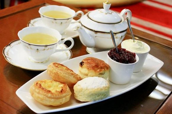 Weekly Reads: In-TEA-resting Facts About Your Favorite Afternoon Tea!